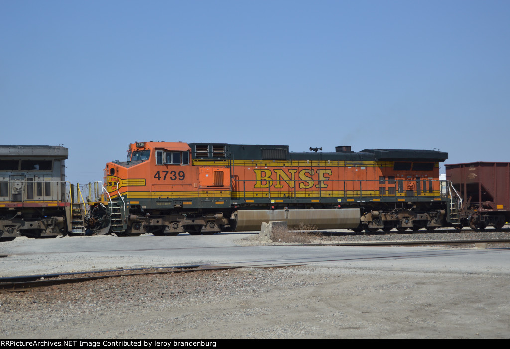 BNSF 4739 at santa fe jct